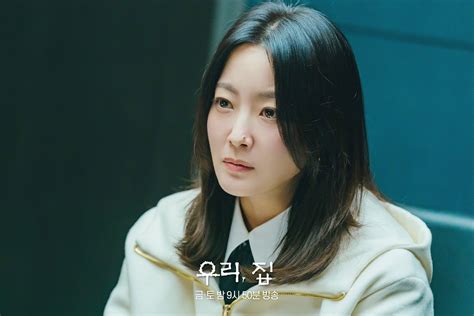 Kim Hee Sun Confronts Jung Gun Joo To Uncover The Truth In Bitter Sweet Hell Soompi