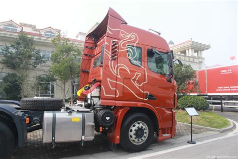 图联合卡车 U380重卡 标载型 380马力 6X2牵引车 SQR4251D6ZT2 1 实拍图片 146972 卡车之家