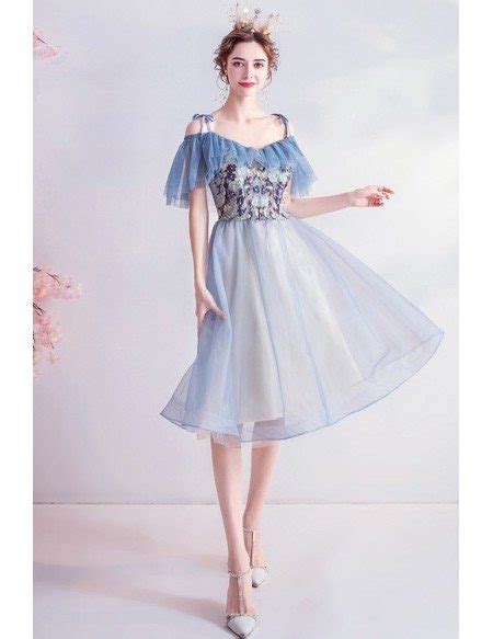 Blue Knee Length Tulle Cute Homecoming Prom Dress With Appliques