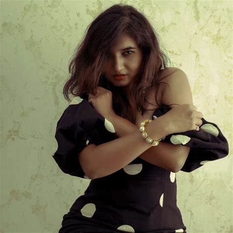 i m not trying to be sexy it s just a way of expressing myself when i