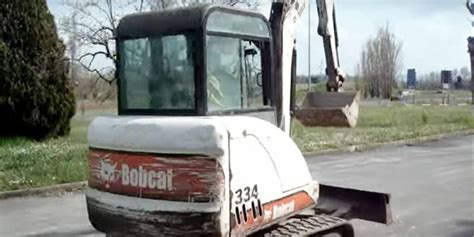 Bobcat E42 Specs Weight Oil Capacity And Reviews R2 Series