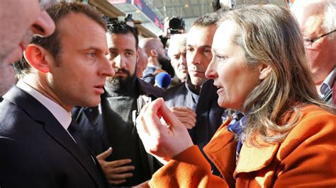 Emmanuel Macron Sifflé Au Salon De Lagriculture