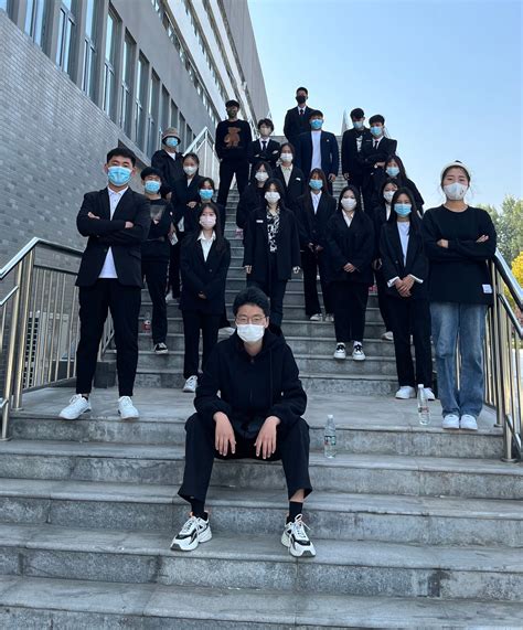 学生会拍了拍你，说“一见倾‘新，我们就宣你！” 郑州旅游职业学院 国际工商学院