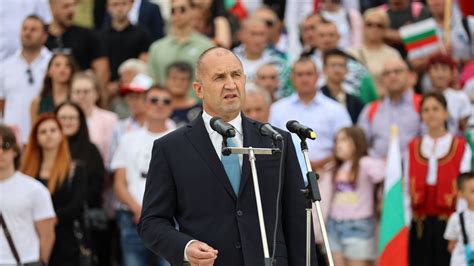 Политологът Атанас Радев Говорителят на опозицията е на Дондуков 2 Новини бг