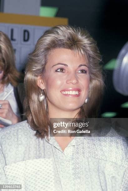 207 Vanna White 1987 Photos And High Res Pictures Getty Images