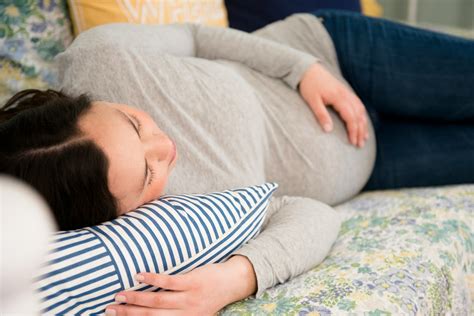 Signs Of Leaking Amniotic Fluid Versus Discharge