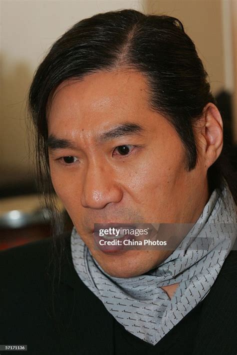 Taiwan Singer Wen Zhang Receives An Interview Before A Show At An