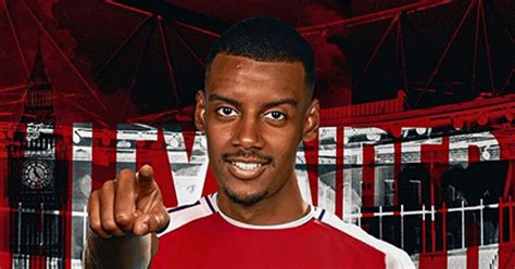 아스널이 미쳤다 Epl 우승 위해 제2의 즐라탄 최우선 영입 대상으로 선정예상 이적료 1800억