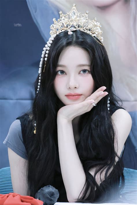 내가 사랑했던 모든 여자들 부산팬싸 시구 대구팬싸 얼굴 열일한 카리나의 하루  Daum 카페