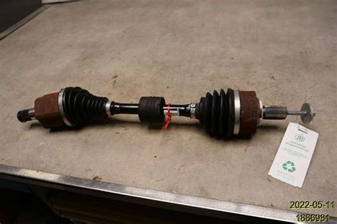 32336175 : Drivaksel for - Autoparts24