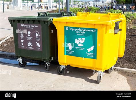Opened Plastic Containers For Garbage Separate Trash Containers On