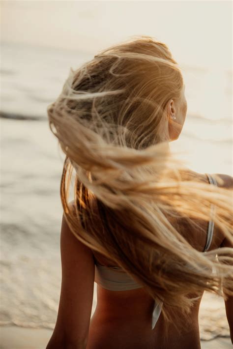 Emilycompagnoswimsuit Photos Download The Best Free Emilycompagno