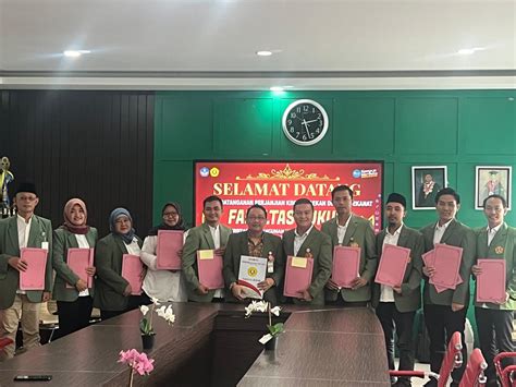 Penandatanganan Perjanjian Kinerja Dekan Dengan Dekanat FH UPNVJ