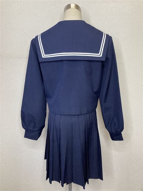 制服市場 愛知県 名古屋市 高校 冬制服上下セット セーラー服 ハネクトーン製黒色蝶リボン