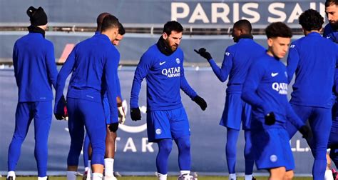 Psg Coup De Tonnerre Pour Lavenir De Messi