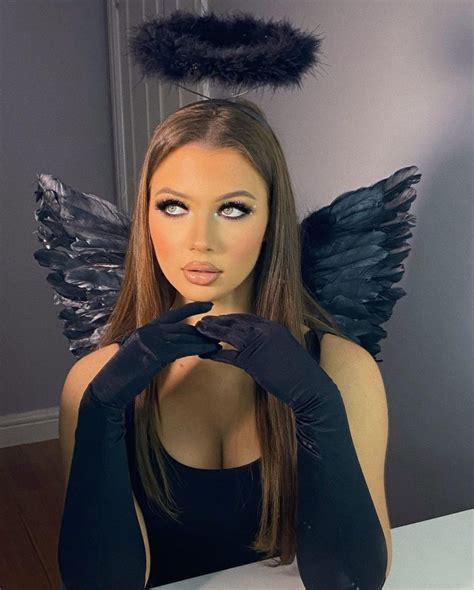 93 New College Halloween Costumes For Baddies Bridal Shower 101