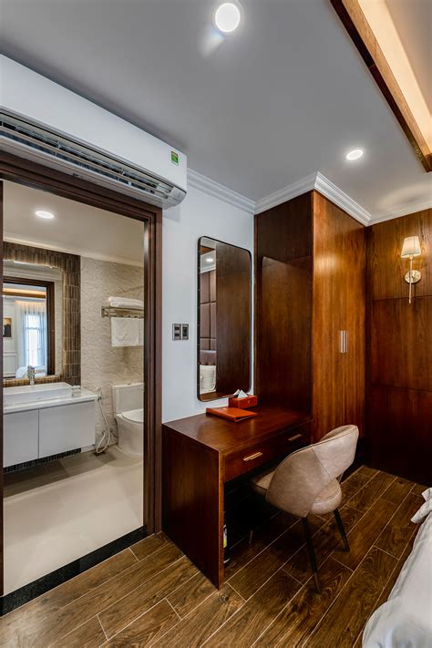 SUITE Ban công 2 Giường Khách sạn Trí Lê
