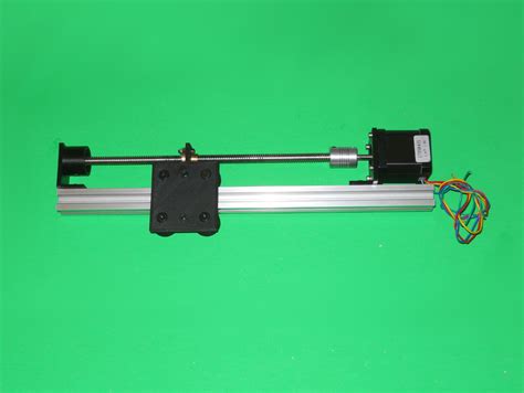 Customizable Small Linear Carriage Lantre Du Tryphon