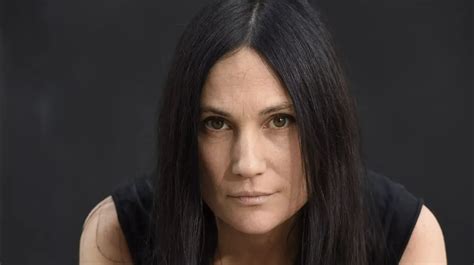 הסלבס נגד עינת ויצמן בת אלף ואפסה וואלה סלבס