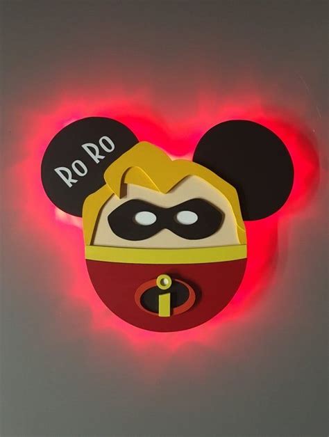 Mr Incredible Disney Cruise Line Wooden Door Magnet With Led Lights