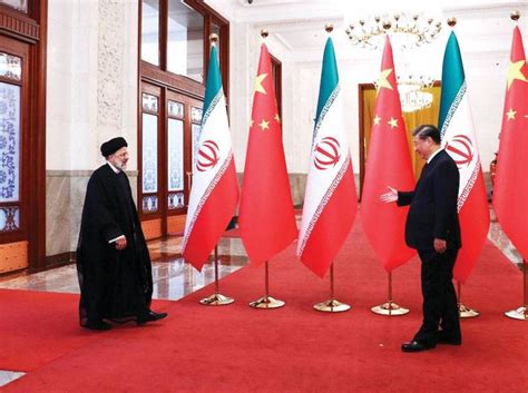 إيران والصين تدعوان لاستئناف الاتفاق النووي وتوقيع 20 مُذكرة تفاهم