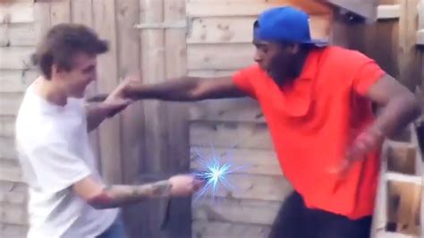 Romell Henry Gets Tasered Tgf Youtube