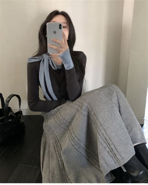 메리유set 리본타이 배색티니트 플레어a라인 롱스커트 투피스세트 Set 하객룩 하객원피스 결혼식룩 웨딩룩 스튜디오 촬영 스몰웨딩 드레스 면접 증명사진 브라이덜샤워 오피스