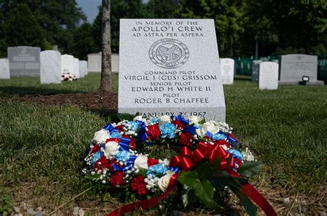 Monument To Nasas Fallen Apollo 1 Crew Dedicated At National Cemetery