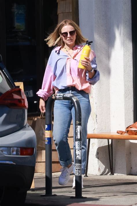 Kristen Bell Street Style 08292022 • Celebmafia