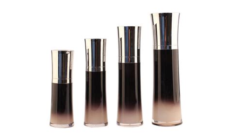 China Pl05 Double Wall Fancy Cosmetic Plastic Acrylic Lotion Pump