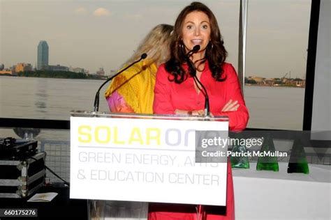 Jane Modine Photos And Premium High Res Pictures Getty Images