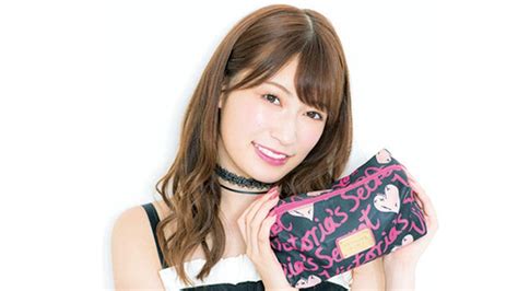 『吉田朱里』『西川瑞希』『ゆうたろう』のポーチを大公開！1500円以下の優秀プチプラコスメ♡ Rayレイ