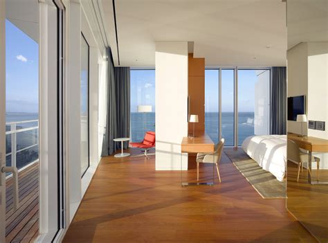 Galería De Hotel Seamarq Richard Meier And Partners 5