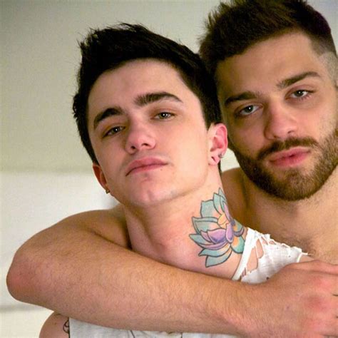 Battle Of The Tops Male Sharing