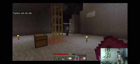 Winks Smp On Twitter Pov You Ask Blue Robot Man To Keep A Secret