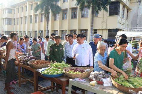 မွန်ပြည်နယ်ဝန်ကြီးချုပ် ဦးအောင်ကြည်သိန်း မော်လမြိုင်တက္ကသိုလ်၌ အခြေခံစားသောက်ကုန် ပစ္စည်းများ စ