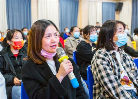 培育孩子一颗坚强的心——宁波社科讲坛象山县图书馆塔山讲堂授课点讲座活动侧记