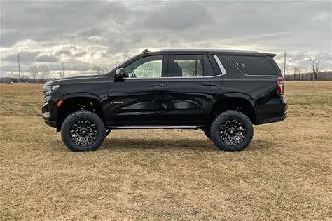 6 Inch GM Suspension Lift Kit 2021 Chevrolet Tahoe Rough Country 6 Inch