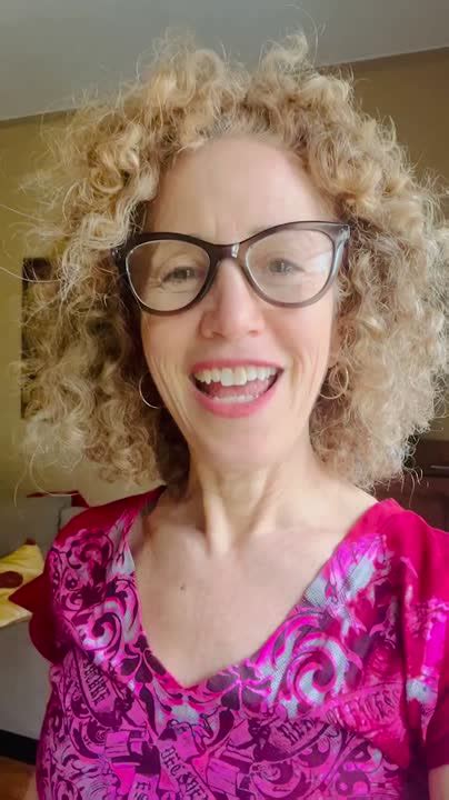 Video Annie Meisels On Linkedin Publicspeaking Communication