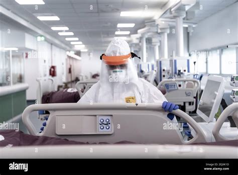 Ospedale Con Coronavirus Hi Res Stock Photography And Images Alamy