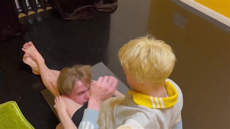 Twinks Headscissors