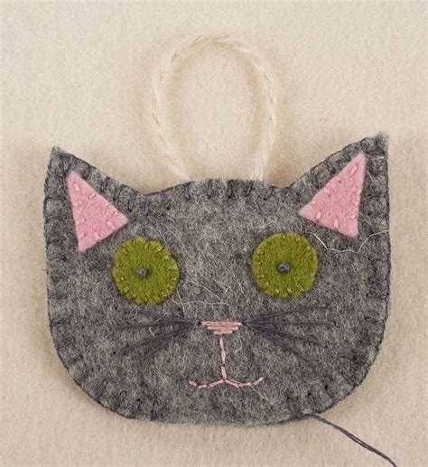 Felt Cat Ornament Pattern