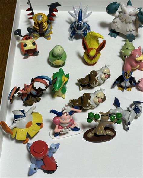 Yahooオークション ポケモン フィギュア モンコレ 図鑑 ジャンク