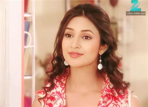 Pin Von Unique Facts And Information Auf Divyanka Tripathi