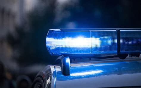 Deux Incendies Des Mises En Examen Pour Une Tentative De Meurtre à