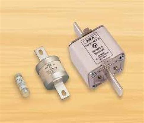Difference Between Normal Fuse And Hrc Fuse at Bridget Powers blog
