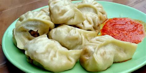 Places That Serve More Than 10 Varieties Of Momos In Delhi