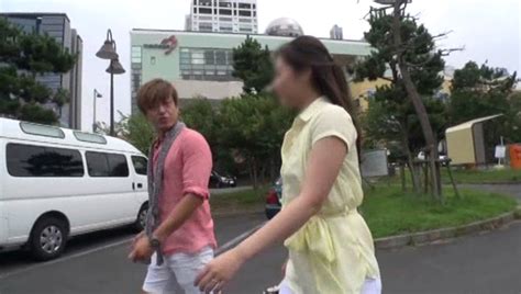 街行くセレブ人妻をナンパして背徳感まみれの生ハメ中出し性交 In お台場周辺の欲求不満人妻 191884人気av女優観察日記 無料