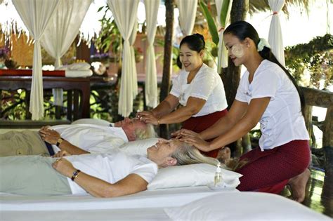 Holidays Are Supposed To Be Restful So Lets Try The Famous Thai