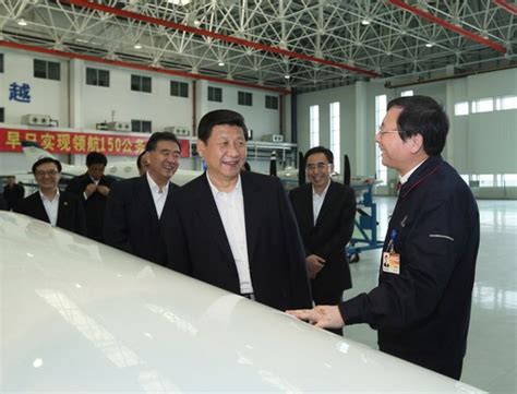 习近平考察中航工业通飞珠海基地 航空产业 中国经济网